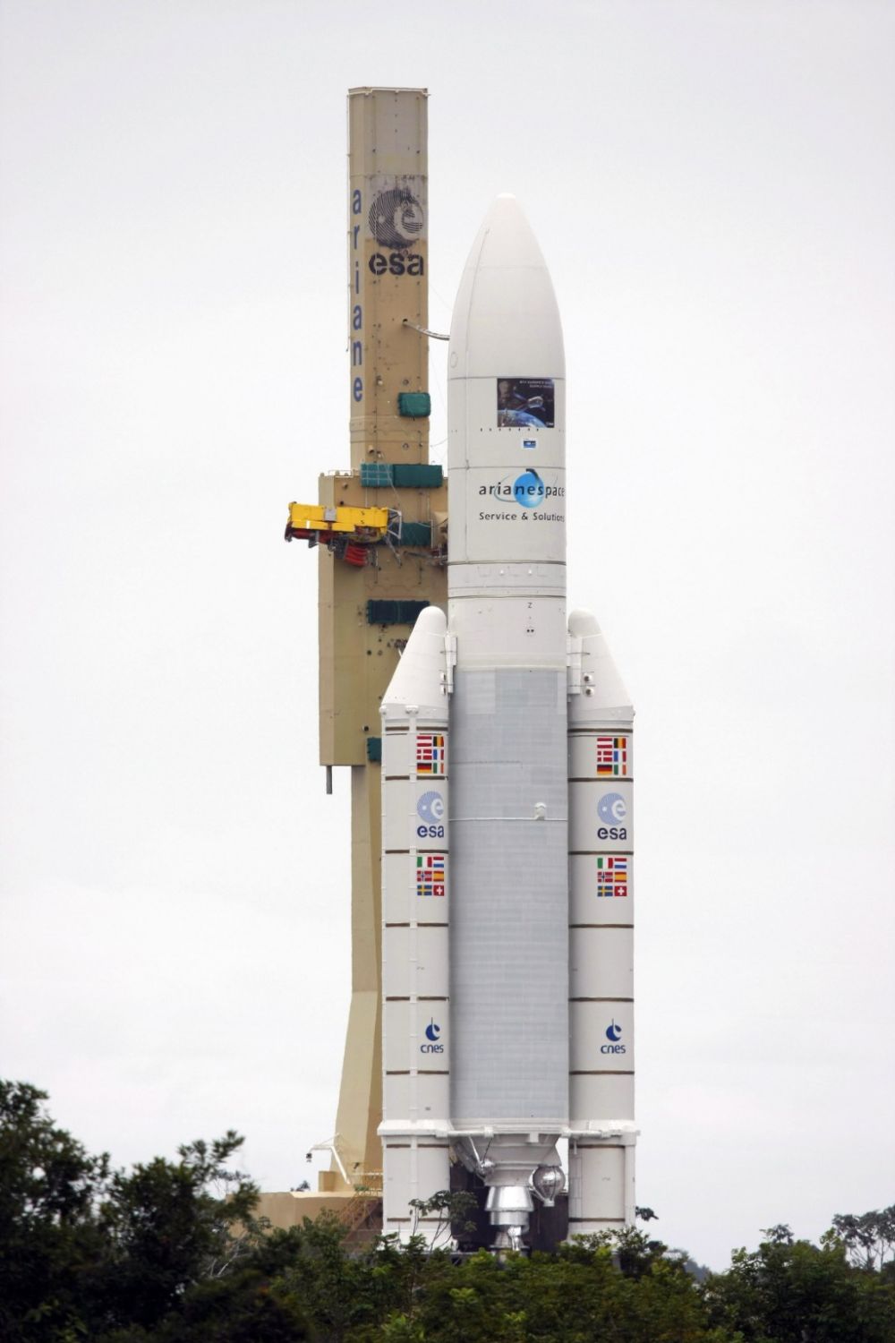 阿丽亚娜5型火箭谢幕 欧洲航天计划面临挑战 - 封面新闻